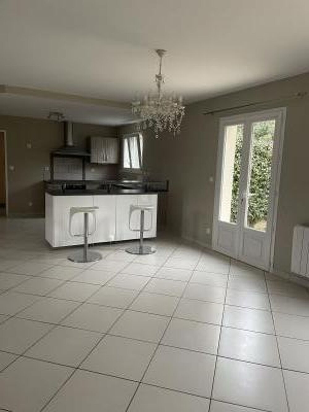 Annonce location maison 4 pièces à Lamothe-landerron (33190 ...