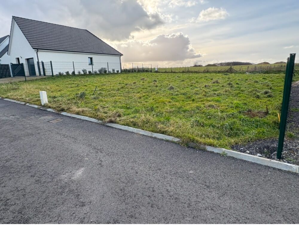 Annonce vente terrain terrain de 605m2 à Émanville (76570) - ParuVendu ...