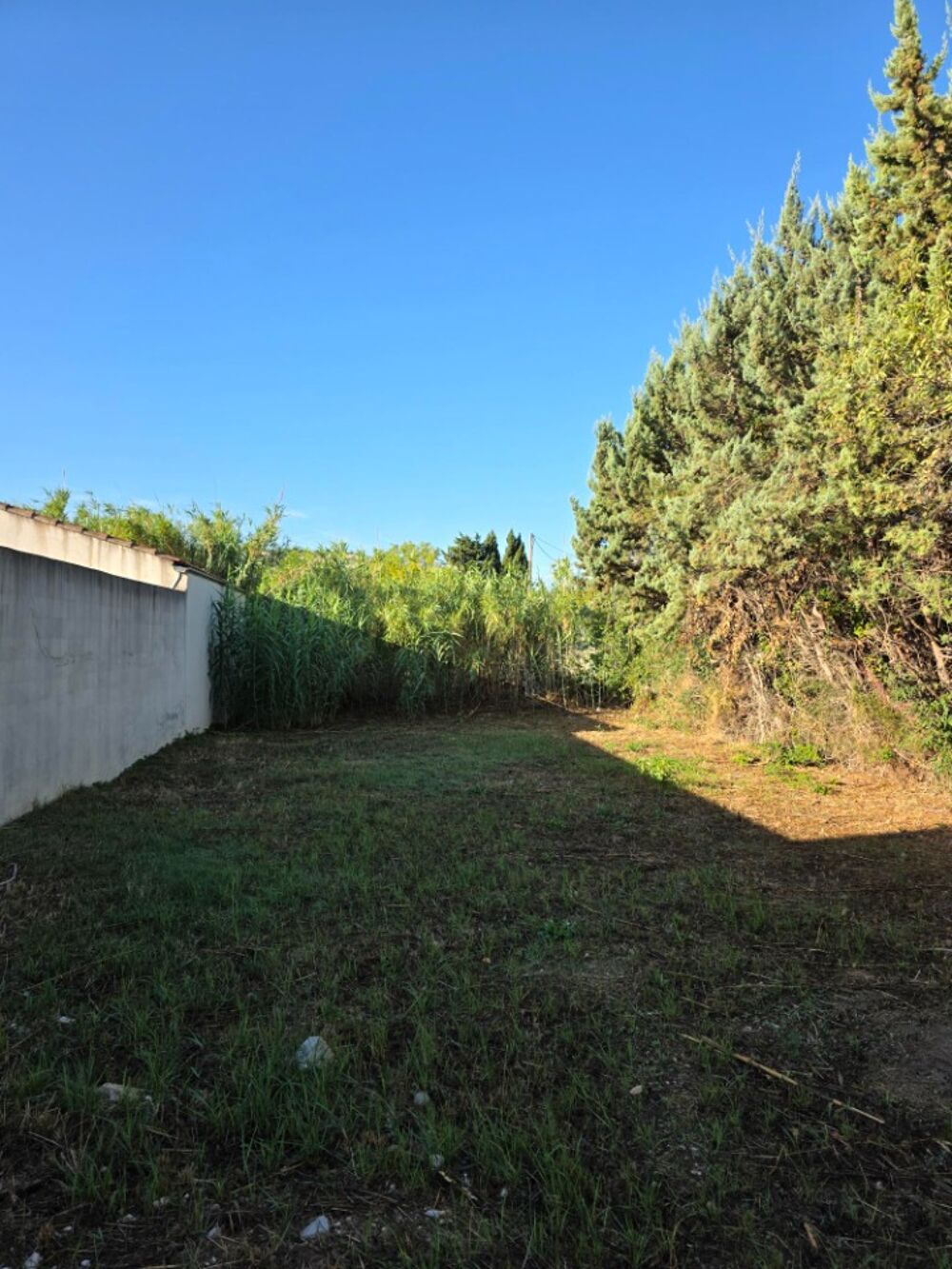 Annonce vente terrain terrain de 420m2 à Gignac-la-nerthe (13180 ...