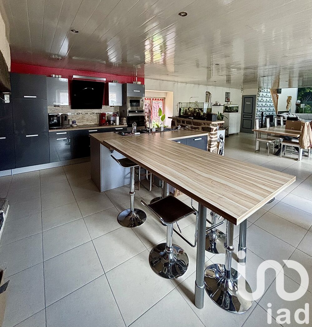 Annonce vente maison 6 pièces de 155m2 à Baguer pican (35120 ...