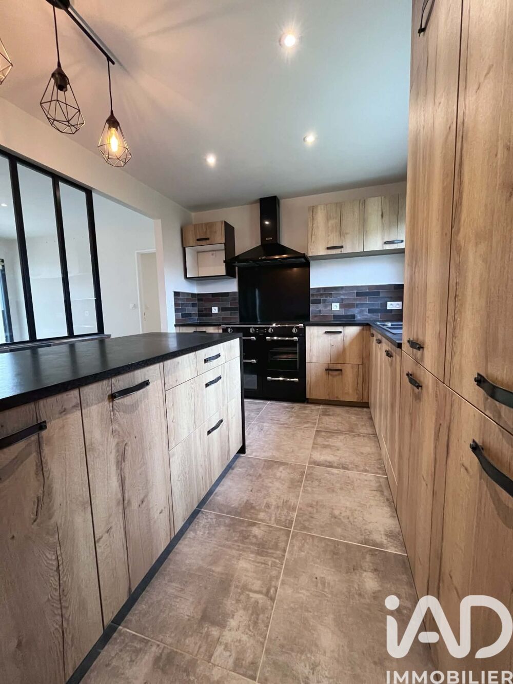 Annonce vente maison 5 pièces de 122m2 à Loupes (33370) - ParuVendu.fr ...