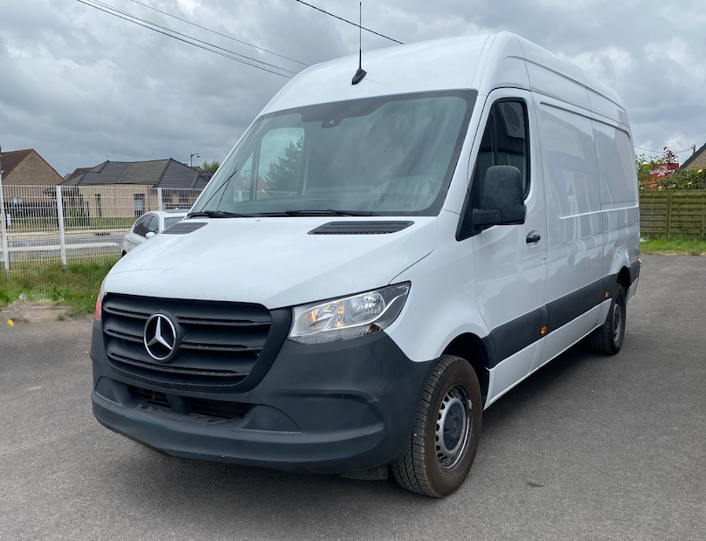 Pick-up utilitaire MERCEDES Sprinter FGN 311 CDI 37 3.5T RWD FIRST ...