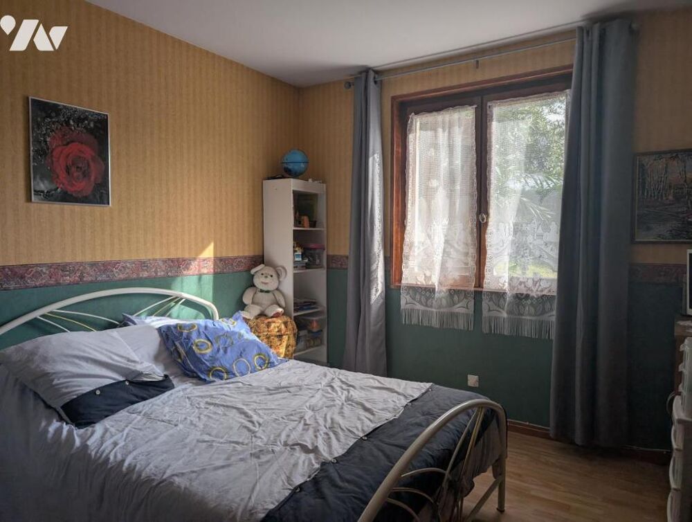 Annonce vente maison 8 pièces de 214m2 à Saint-andré-de-corcy (01390 ...