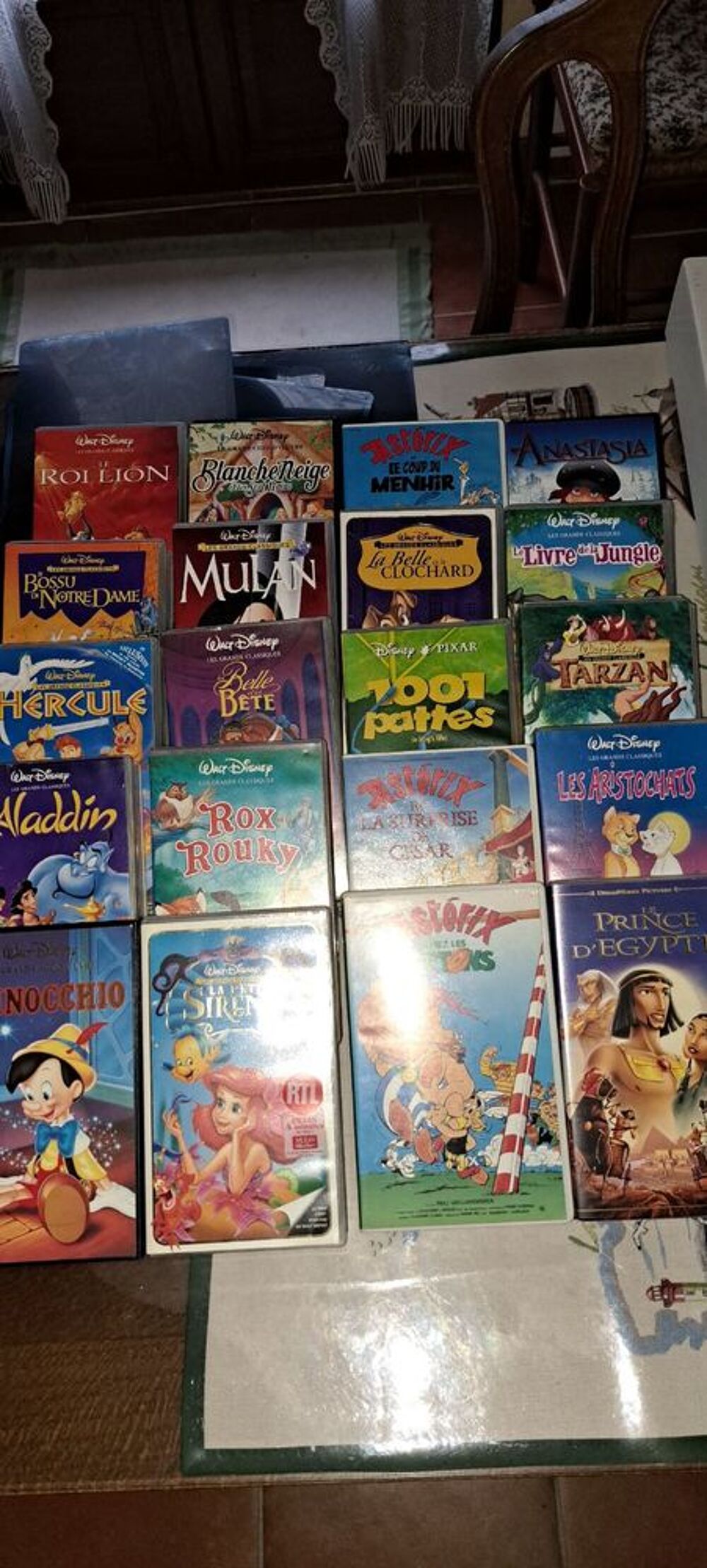 Achetez vhs je vends 20 occasion, annonce vente à Cherves-Richemont (16 ...