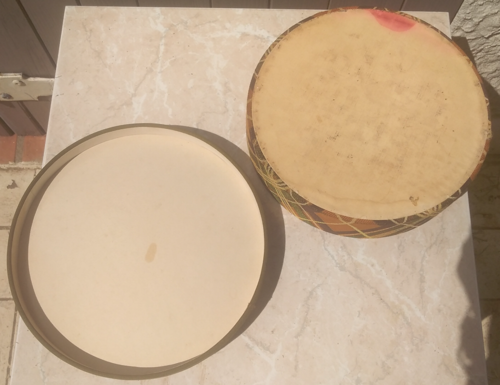 Achetez 2 boites occasion, annonce vente à Roquefort-les-Pins (06 ...