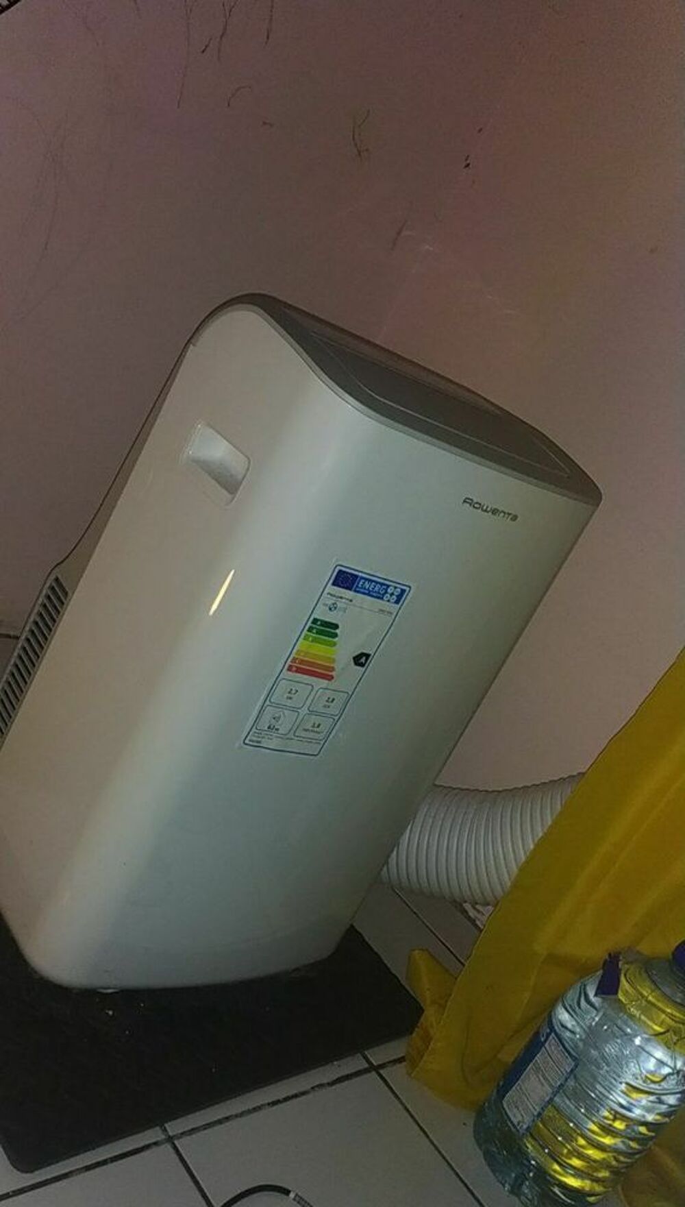 Achetez clim rowenta mobile occasion, annonce vente à Martinique (97) WB170951186