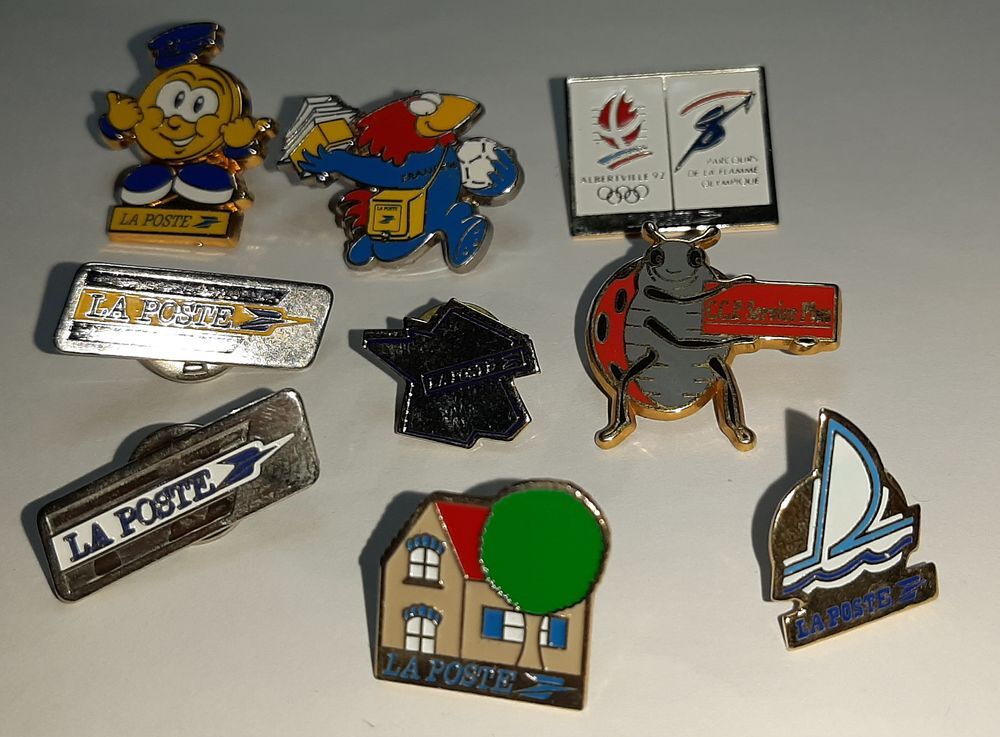 Achetez pin's la poste 9 quasi neuf, annonce vente à Lalinde (24) WB170642256
