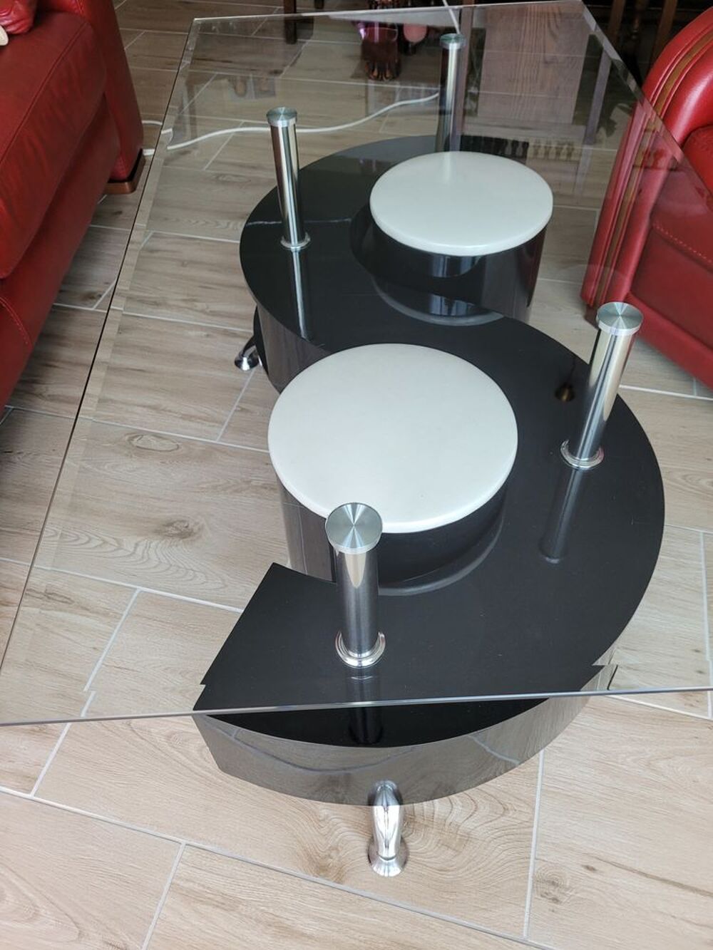 Achetez table de télé occasion, annonce vente à Challans (85) WB170399170