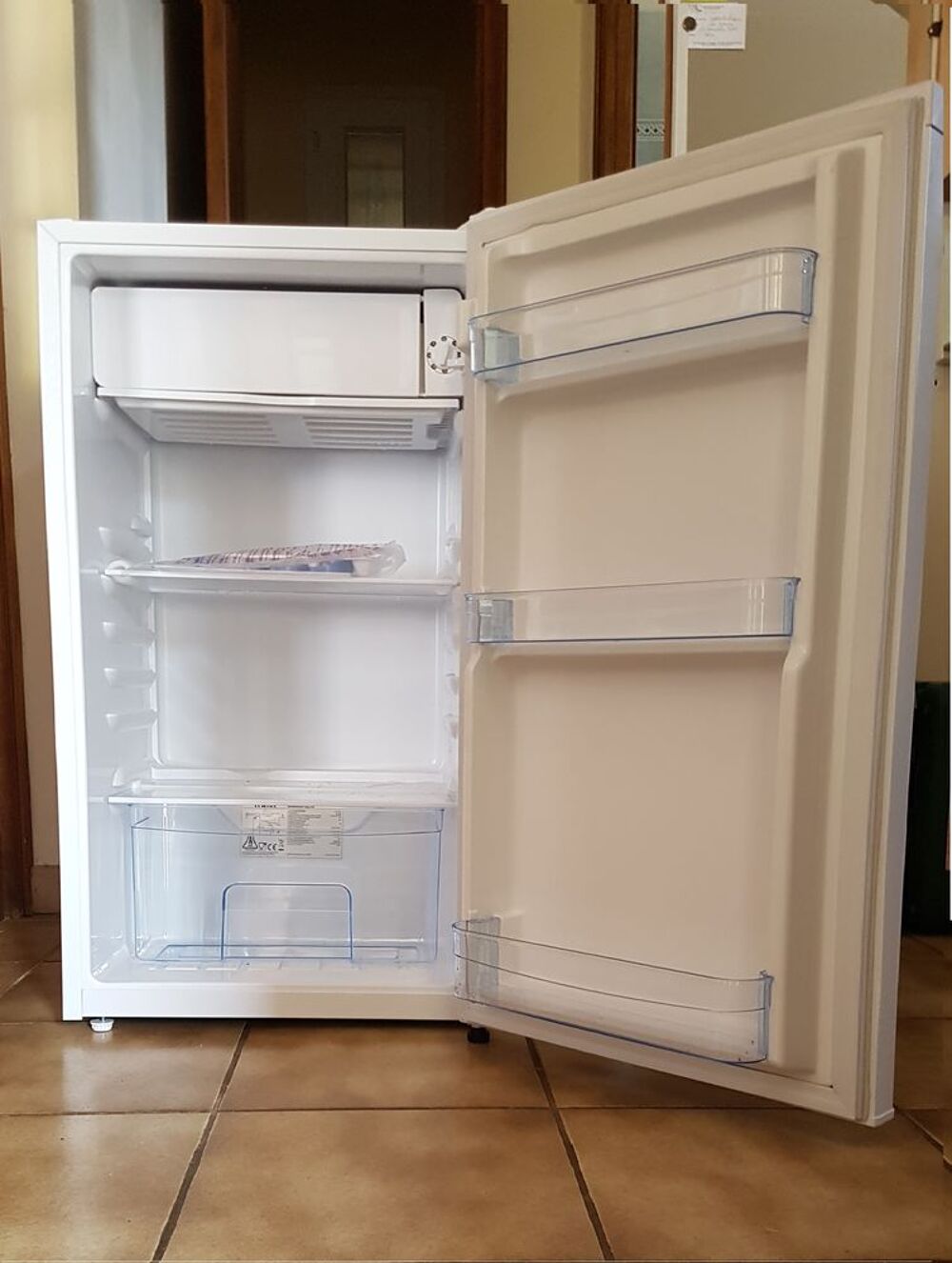 Achetez frigo table top quasi neuf, annonce vente à Badaroux (48 ...