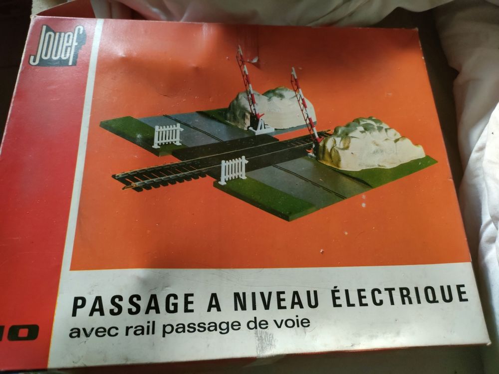 Achetez jouef passage à occasion, annonce vente à Molières-Cavaillac ...