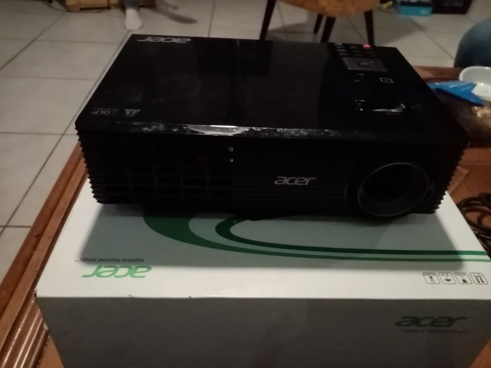 Achetez rétroprojecteur acer occasion, annonce vente à Acq (62) WB171027125