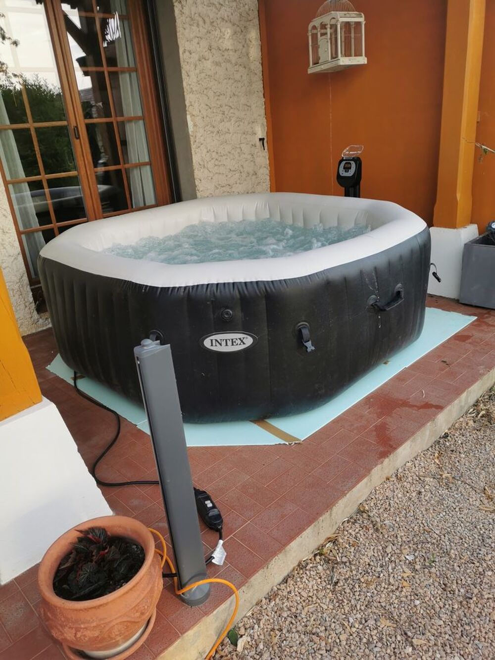 Achetez spa intex 4 place occasion, annonce vente à Pont-de-Vaux (01 ...