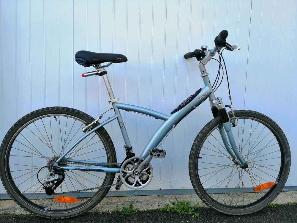 Achetez vtc b'twin five 26 occasion, annonce vente à Challans (85 ...