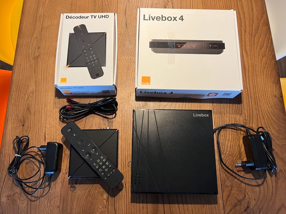 Achetez livebox 4 + décodeur quasi neuf, annonce vente à Saint-Pierre-d ...