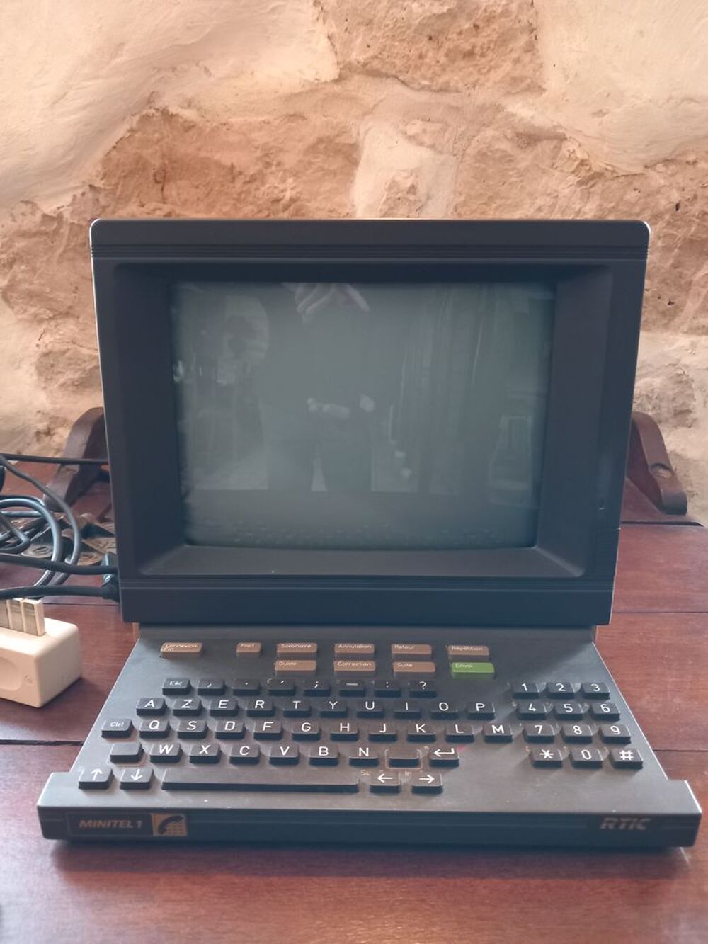 Achetez minitel à clavier 1 occasion, annonce vente à Souppes-sur-Loing ...