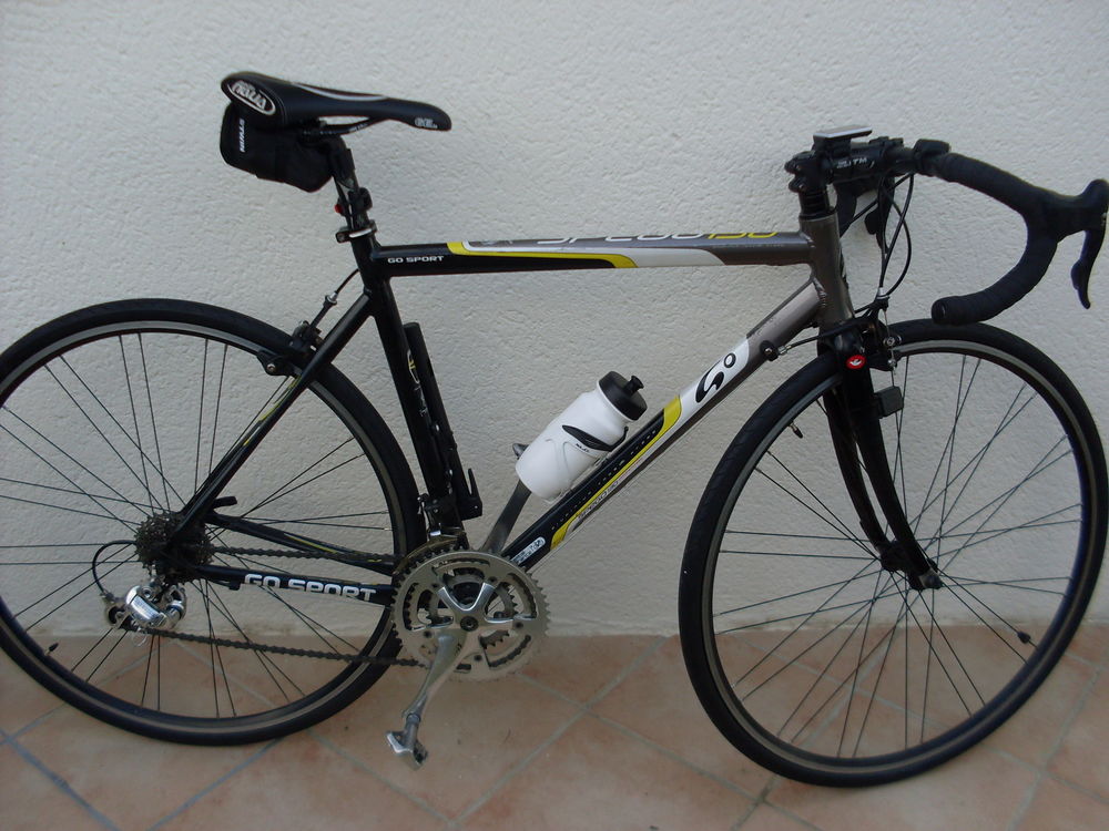 Achetez velo de course spego occasion, annonce vente à Saint-Léger-des-Bois (49) WB171524488