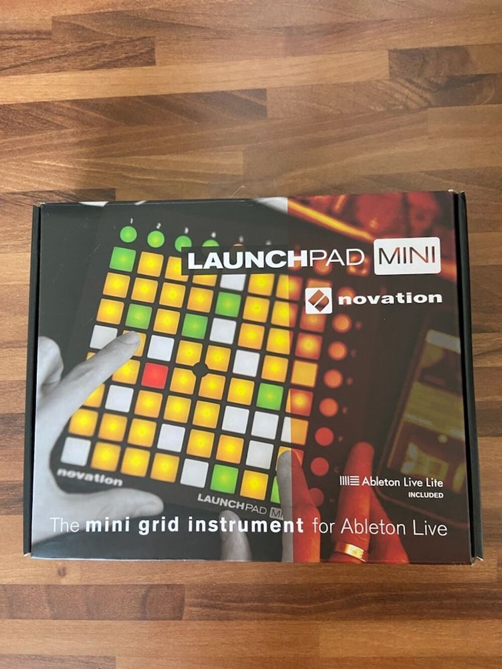 Achetez launchpad mini mk2 quasi neuf, annonce vente à Ponts (50 ...