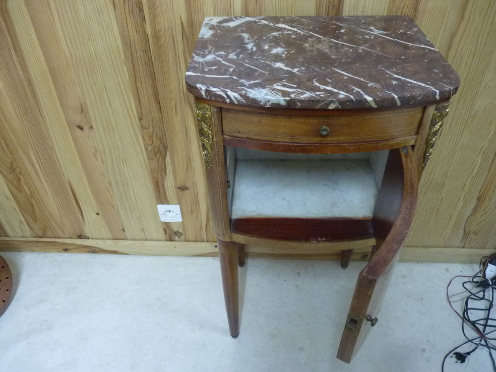 Achetez guéridon meuble occasion, annonce vente à Joigny (89) WB176640913