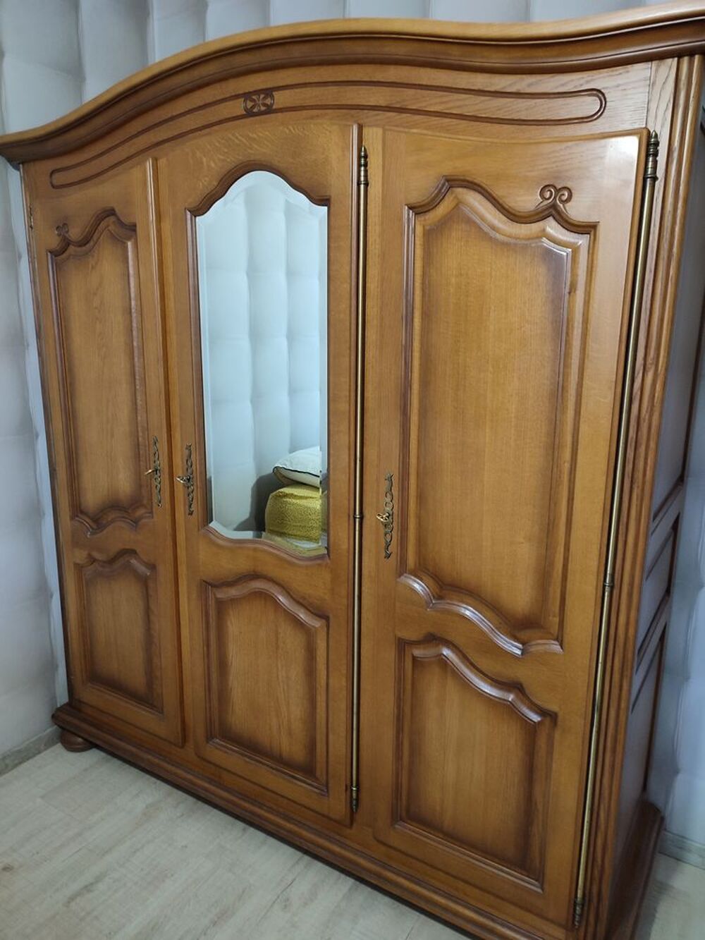 Achetez chambre à coucher occasion, annonce vente à Saint-Romain ...