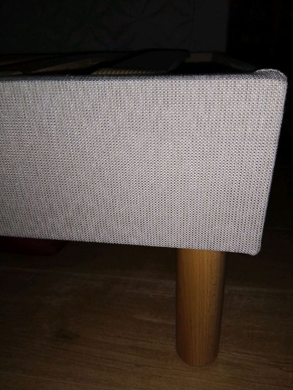 Achetez lit avec sommier à quasi neuf, annonce vente à Sainghin-en ...