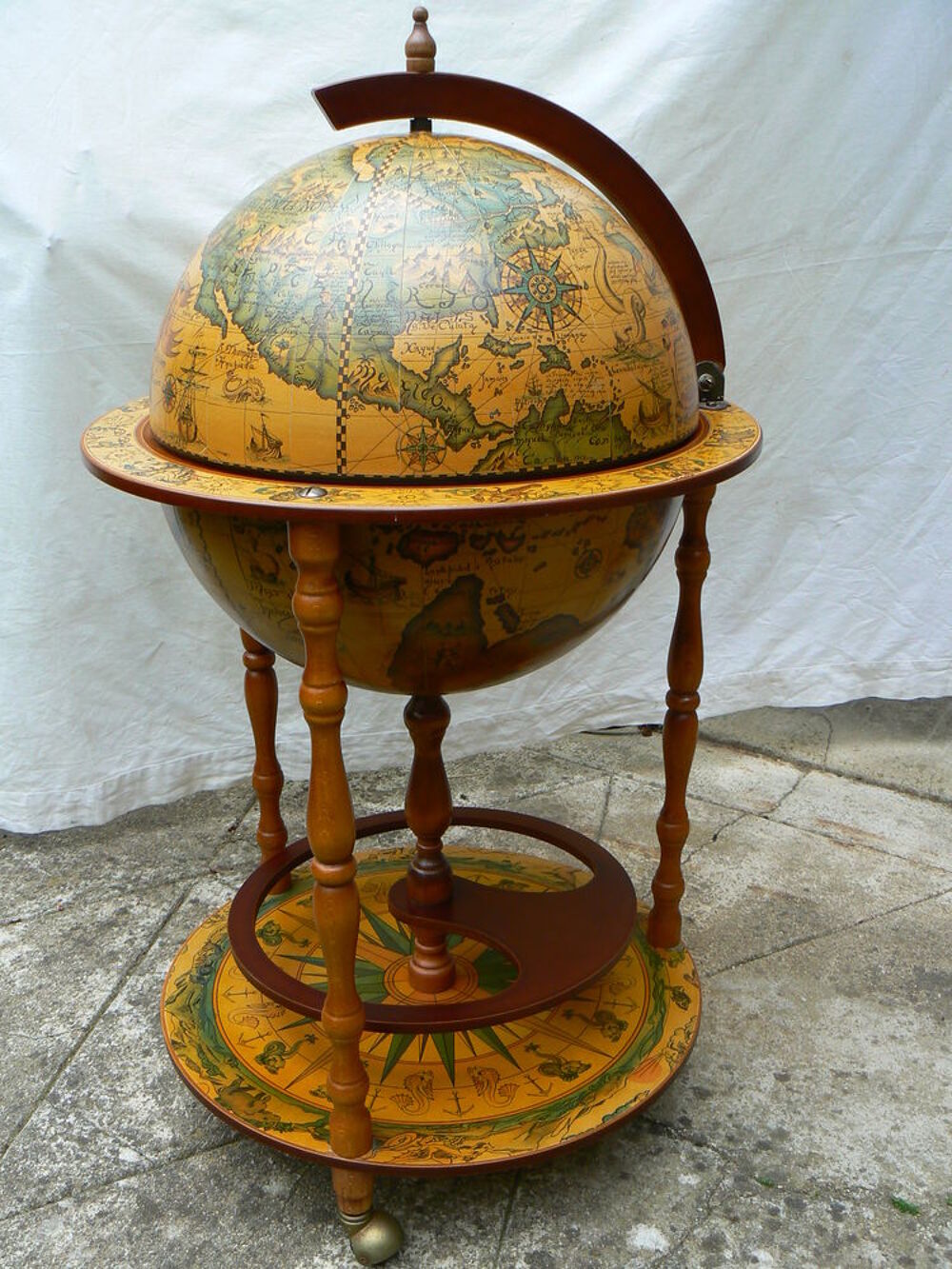 Achetez mini bar mappemonde occasion, annonce vente à Paris (75 ...