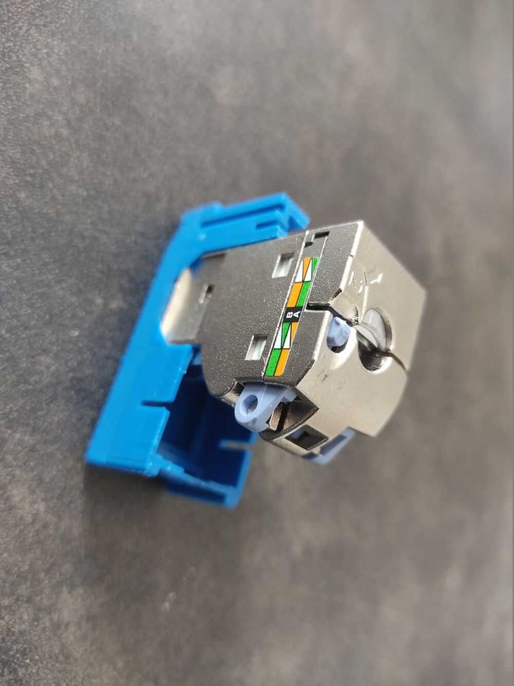 Achetez noyau rj45 cat6 occasion, annonce vente à Boisset-et-Gaujac (30 ...