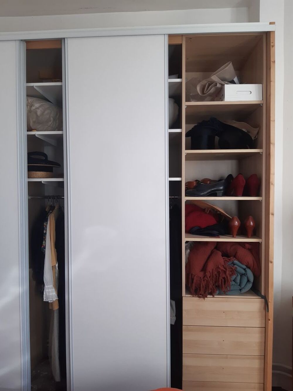 Achetez placard blanc 4 occasion, annonce vente à Villemomble (93 ...