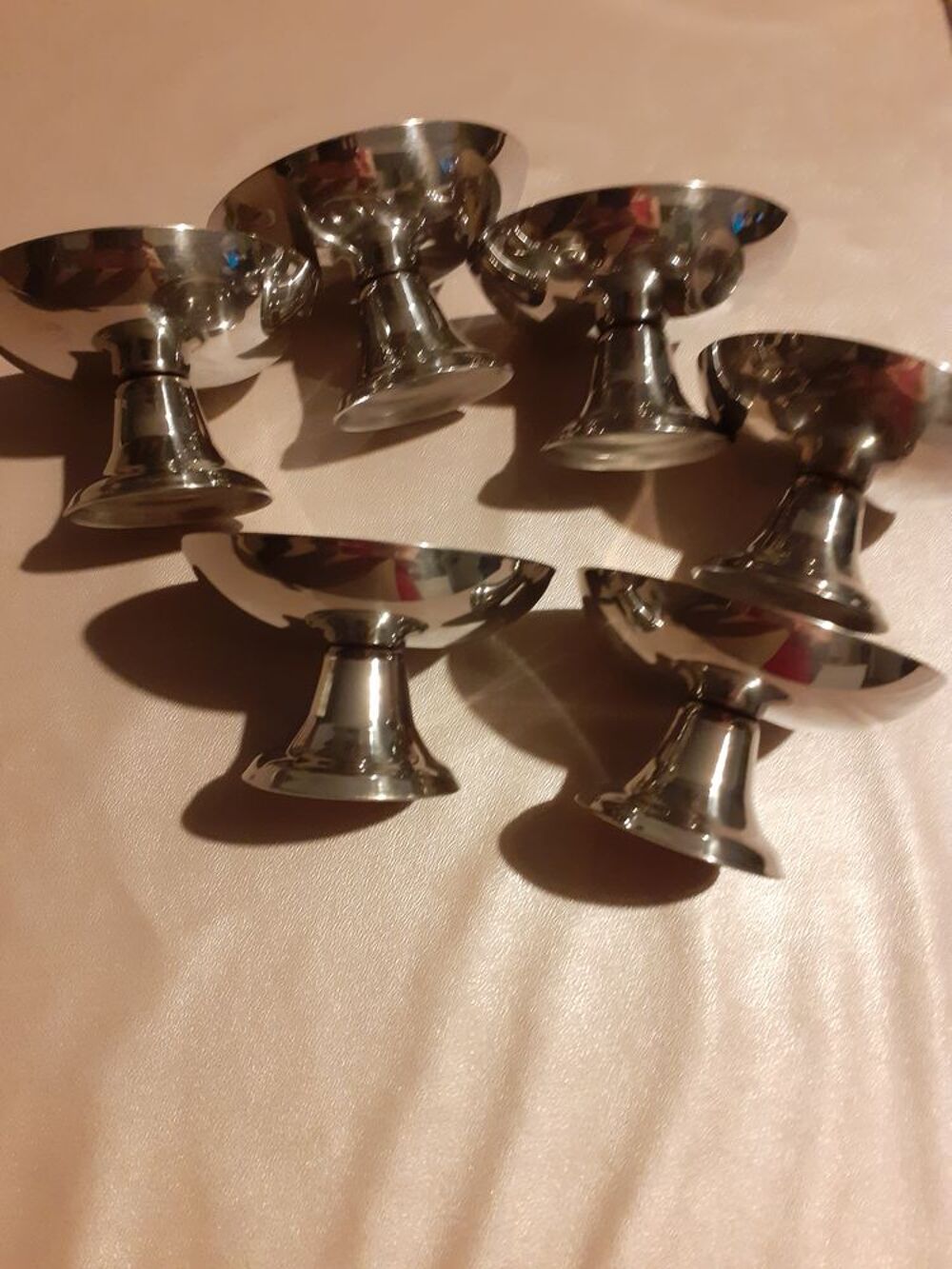 Achetez 6 coupelles en inox quasi neuf, annonce vente à Aubagne (13 ...