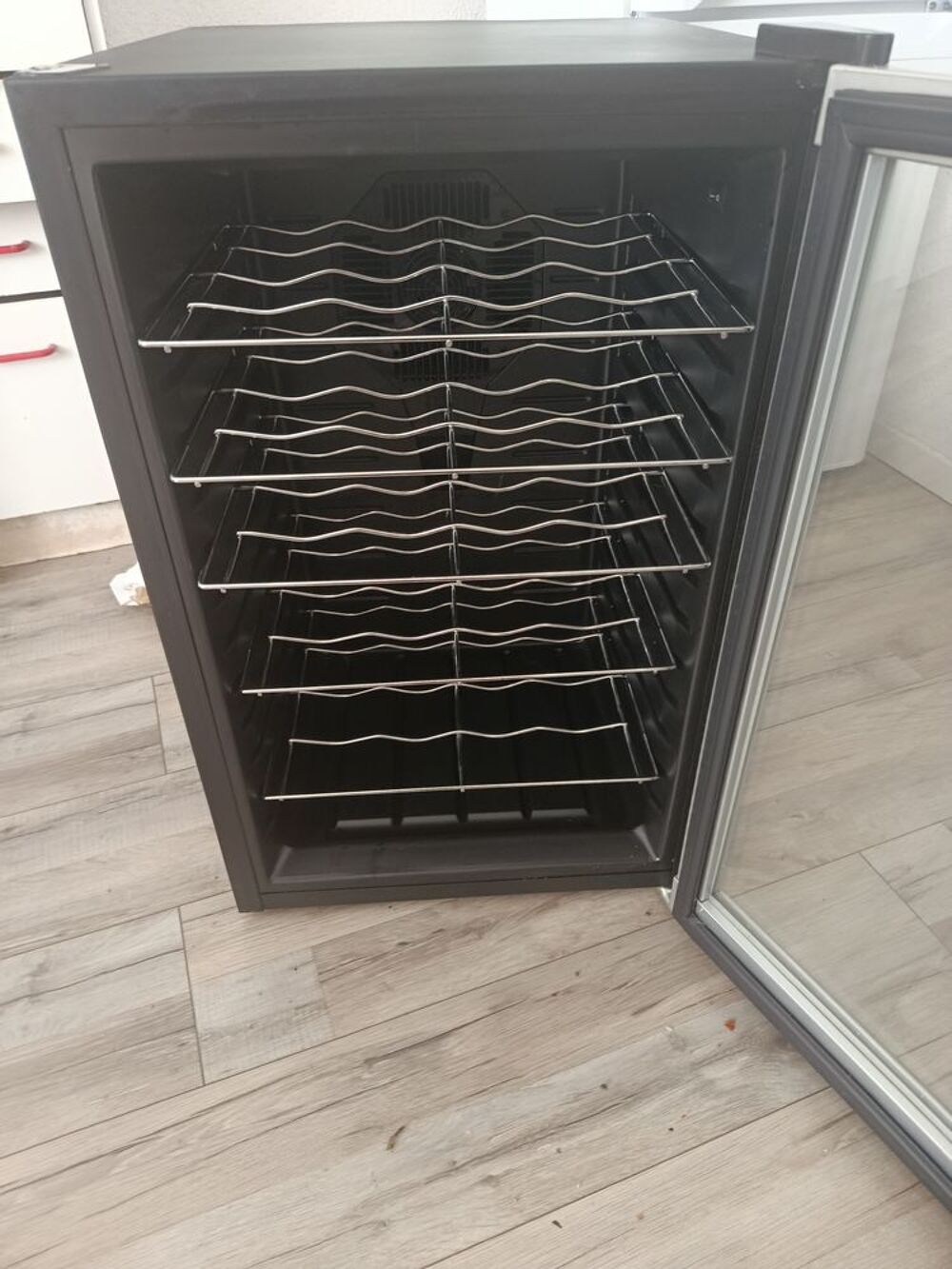 Cave A Vin Maison