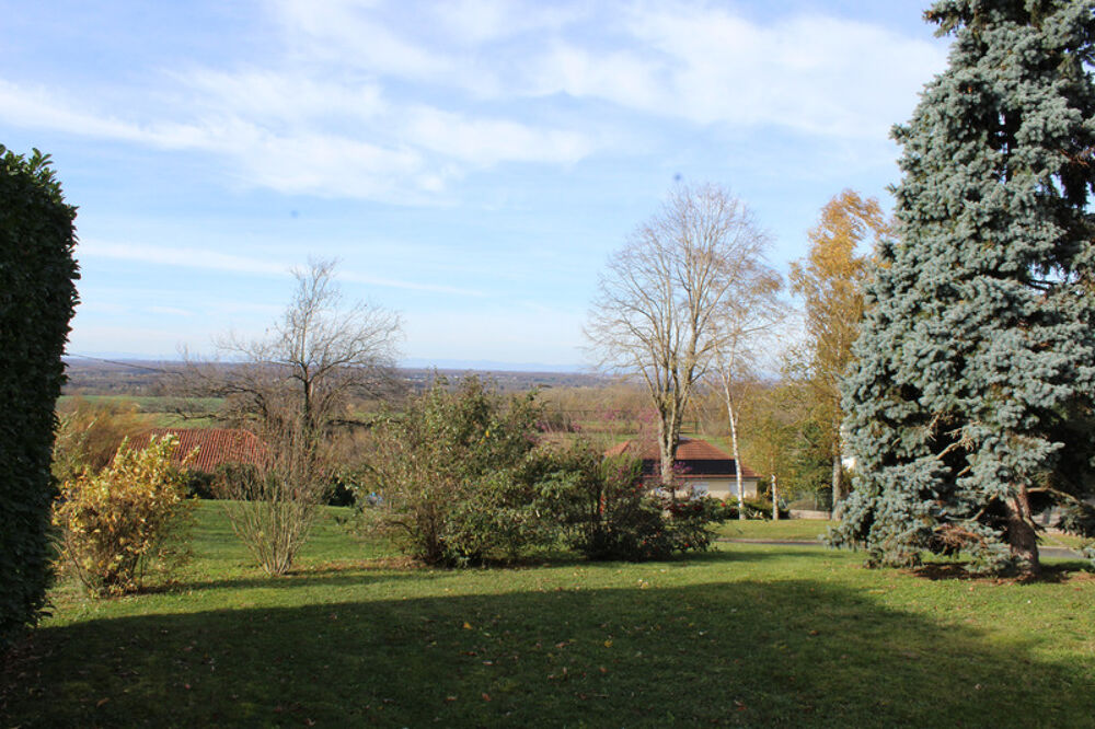 Annonce vente villa 7 pièces de 170m2 à Ceyzeriat (01250) - ParuVendu ...