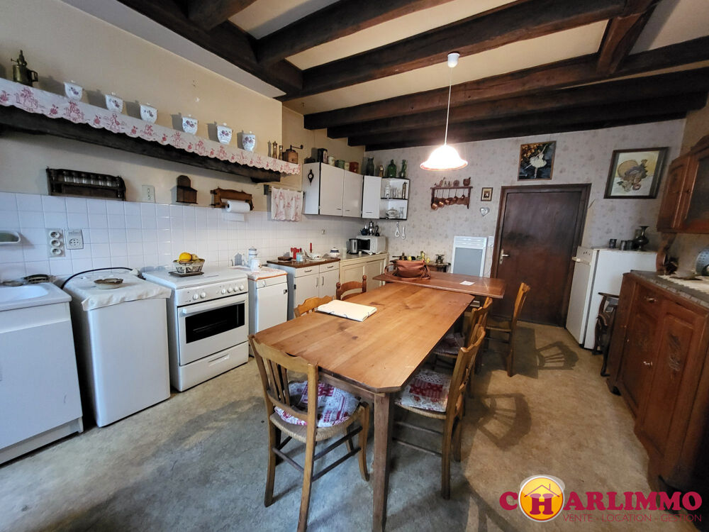 Annonce vente maison 4 pièces de 106m2 à Lesterps (16420) - ParuVendu ...