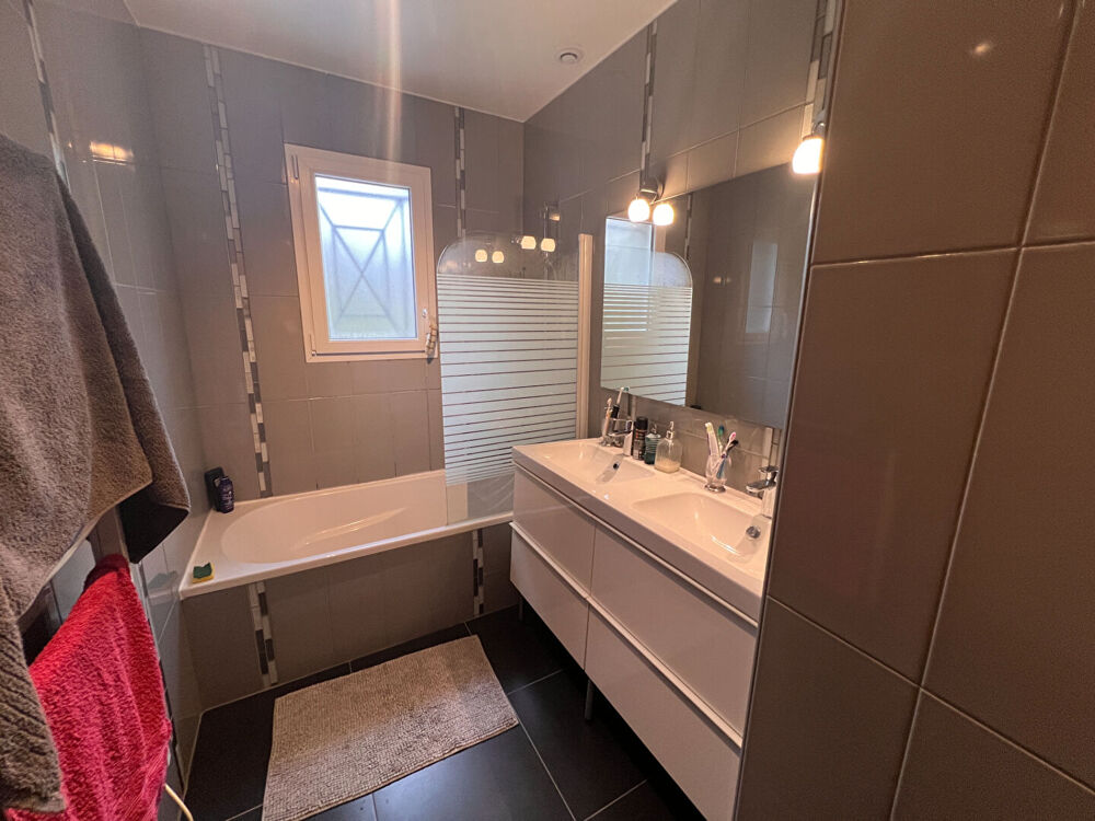 Annonce location maison 3 pièces de 80m2 à Le barp (33114) - ParuVendu ...