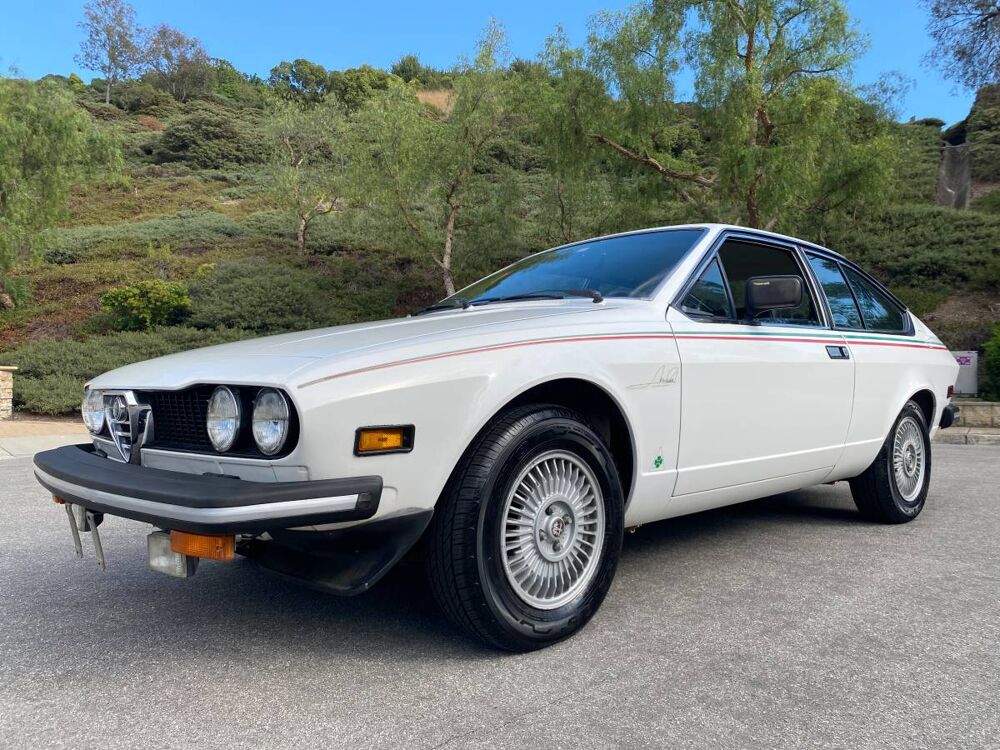 Voiture ancienne, de collection - 1977 - 29500 € - Lyon (Rhône ...